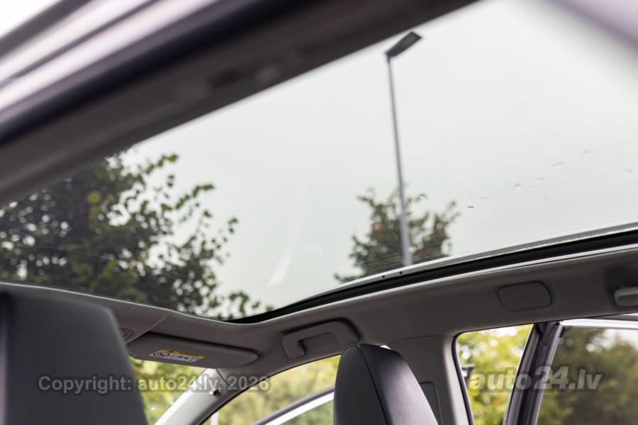 Pelēks Toyota Auris 2013 Tallina, ar dzinēja tilpumu 1.60 L un nobraukumu 117 tūkst. km par 9999 €, foto 19 vietnē AUTOMOTO.COM.LV