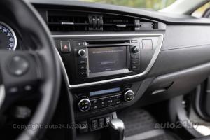 Pelēks Toyota Auris 2013 Tallina, ar dzinēja tilpumu 1.60 L un nobraukumu 117 tūkst. km par 9999 €, foto 21 vietnē AUTOMOTO.COM.LV