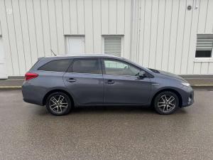 Pelēks Toyota Auris 2014 Utena, ar dzinēja tilpumu 1.80 L un nobraukumu 252 tūkst. km par 7300 €, foto 4 vietnē AUTOMOTO.COM.LV