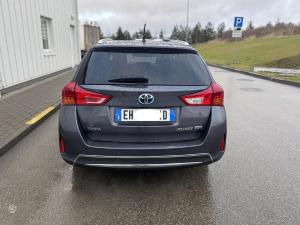 Pelēks Toyota Auris 2014 Utena, ar dzinēja tilpumu 1.80 L un nobraukumu 252 tūkst. km par 7300 €, foto 6 vietnē AUTOMOTO.COM.LV
