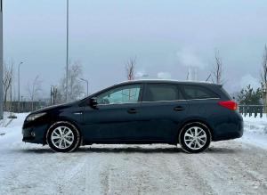 Grey Toyota Auris 2014 in Vilnius, with an engine capacity of 1.80 L and mileage of 265 thousand km for 8290 €, photo 5 on AUTOMOTO.COM.LV