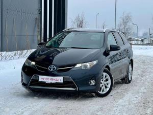 Grey Toyota Auris 2014 in Vilnius, with an engine capacity of 1.80 L and mileage of 265 thousand km for 8290 €, photo 15 on AUTOMOTO.COM.LV