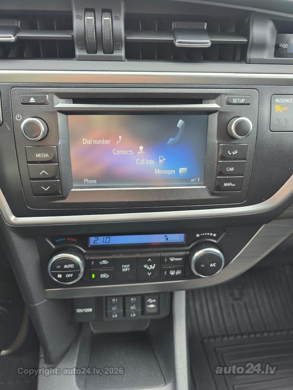Pelēks Toyota Auris 2014 Tartu, ar dzinēja tilpumu 1.60 L un nobraukumu 201 tūkst. km par 7200 €, foto 10 vietnē AUTOMOTO.COM.LV