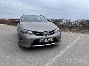 Pelēks Toyota Auris 2014 Jūrmala, ar dzinēja tilpumu 1.40 L un nobraukumu 195 tūkst. km par 5500 €, foto 13 vietnē AUTOMOTO.COM.LV