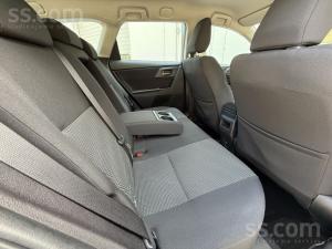 Pelēks Toyota Auris 2014 Rīga, ar dzinēja tilpumu 1.40 L un nobraukumu 0 tūkst. km par 5590 €, foto 16 vietnē AUTOMOTO.COM.LV