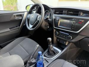Pelēks Toyota Auris 2014 Rīga, ar dzinēja tilpumu 1.40 L un nobraukumu 0 tūkst. km par 5590 €, foto 19 vietnē AUTOMOTO.COM.LV