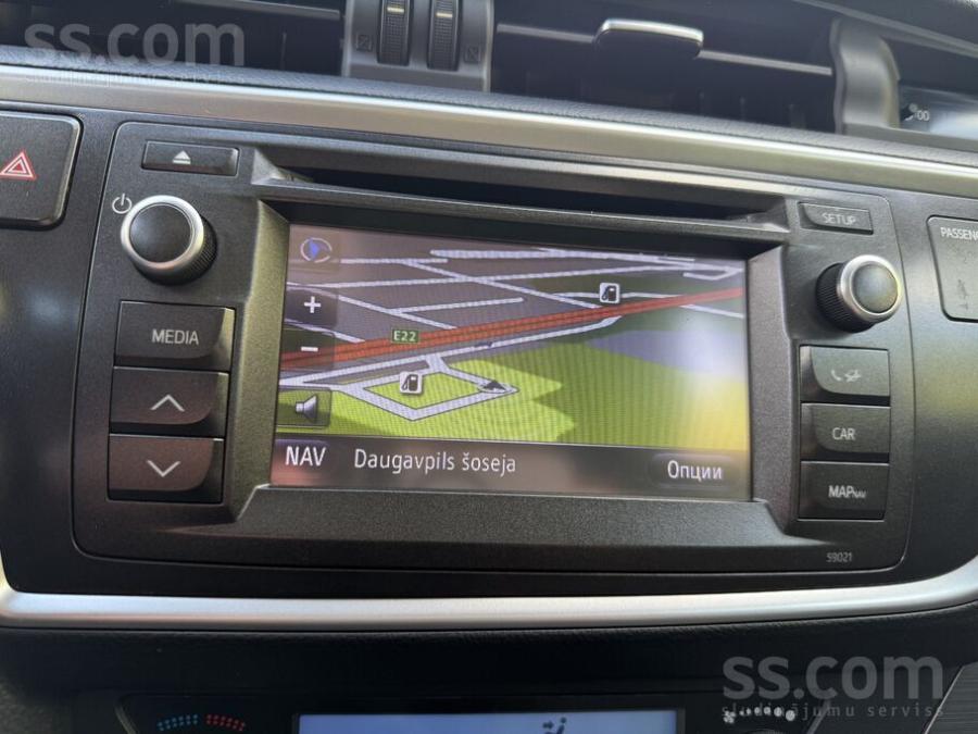 Pelēks Toyota Auris 2014 Rīga, ar dzinēja tilpumu 1.40 L un nobraukumu 0 tūkst. km par 5590 €, foto 29 vietnē AUTOMOTO.COM.LV