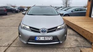 Pelēks Toyota Auris 2014 Rīga, ar dzinēja tilpumu 1.80 L un nobraukumu 243 tūkst. km par 9500 €, foto 8 vietnē AUTOMOTO.COM.LV