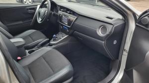 Pelēks Toyota Auris 2014 Rīga, ar dzinēja tilpumu 1.80 L un nobraukumu 243 tūkst. km par 9500 €, foto 21 vietnē AUTOMOTO.COM.LV
