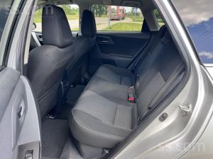 Pelēks Toyota Auris 2014 Limbaži, ar dzinēja tilpumu 1.80 L un nobraukumu 238 tūkst. km par 7550 €, foto 9 vietnē AUTOMOTO.COM.LV