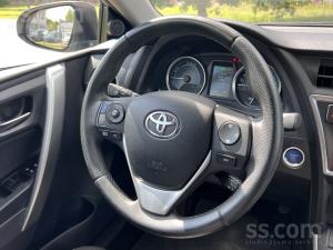 Pelēks Toyota Auris 2014 Limbaži, ar dzinēja tilpumu 1.80 L un nobraukumu 238 tūkst. km par 7550 €, foto 13 vietnē AUTOMOTO.COM.LV