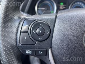 Pelēks Toyota Auris 2014 Limbaži, ar dzinēja tilpumu 1.80 L un nobraukumu 238 tūkst. km par 7550 €, foto 21 vietnē AUTOMOTO.COM.LV