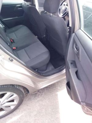 Grey Toyota Auris 2014 in Siauliai, with an engine capacity of 1.80 L and mileage of 197 thousand km for 7700 €, photo 16 on AUTOMOTO.COM.LV