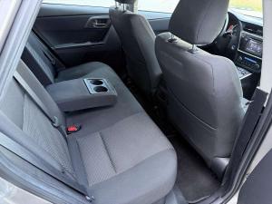 Grey Toyota Auris 2014 in Siauliai, with an engine capacity of 1.80 L and mileage of 197 thousand km for 7700 €, photo 15 on AUTOMOTO.COM.LV