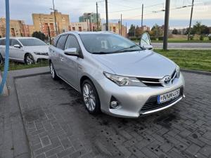 Pelēks Toyota Auris 2014 Kauņa, ar dzinēja tilpumu 1.80 L un nobraukumu 225 tūkst. km par 7350 €, foto 3 vietnē AUTOMOTO.COM.LV