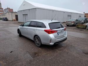 Pelēks Toyota Auris 2015 Klaipėda, ar dzinēja tilpumu 1.60 L un nobraukumu 178 tūkst. km par 6400 €, foto 5 vietnē AUTOMOTO.COM.LV