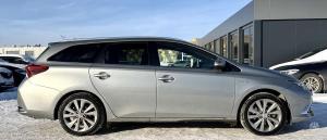 Grey Toyota Auris 2015 in Taurage, with an engine capacity of 1.80 L and mileage of 270 thousand km for 9300 €, photo 18 on AUTOMOTO.COM.LV