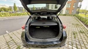 Grey Toyota Auris 2015 in Tallinn, with an engine capacity of 1.60 L and mileage of 137 thousand km for 8100 €, photo 8 on AUTOMOTO.COM.LV