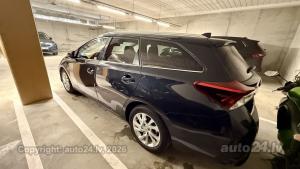 Grey Toyota Auris 2015 in Tallinn, with an engine capacity of 1.60 L and mileage of 137 thousand km for 8100 €, photo 16 on AUTOMOTO.COM.LV