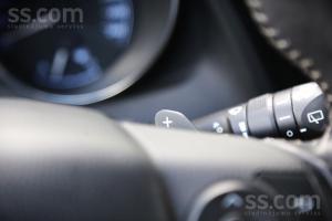 Grey Toyota Auris 2015 in Riga, with an engine capacity of 1.60 L and mileage of 198 thousand km for 7295 €, photo 19 on AUTOMOTO.COM.LV