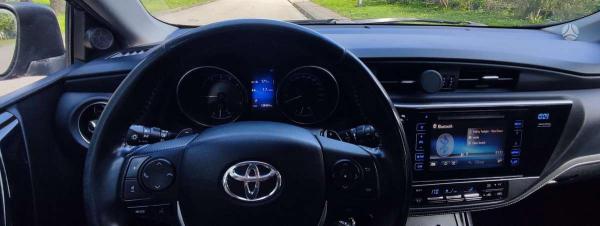 Pelēks Toyota Auris 2015 Klaipėda, ar dzinēja tilpumu 1.60 L un nobraukumu 128 tūkst. km par 8500 €, foto 8 vietnē AUTOMOTO.COM.LV