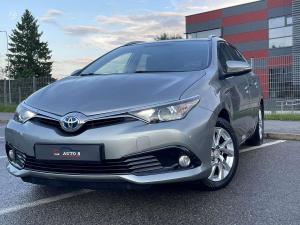 Pelēks Toyota Auris 2015 Viļņa, ar dzinēja tilpumu 1.80 L un nobraukumu 213 tūkst. km par 8450 €, foto 4 vietnē AUTOMOTO.COM.LV