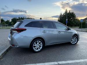 Pelēks Toyota Auris 2015 Viļņa, ar dzinēja tilpumu 1.80 L un nobraukumu 213 tūkst. km par 8450 €, foto 8 vietnē AUTOMOTO.COM.LV