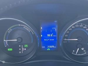 Pelēks Toyota Auris 2015 Viļņa, ar dzinēja tilpumu 1.80 L un nobraukumu 213 tūkst. km par 8450 €, foto 31 vietnē AUTOMOTO.COM.LV