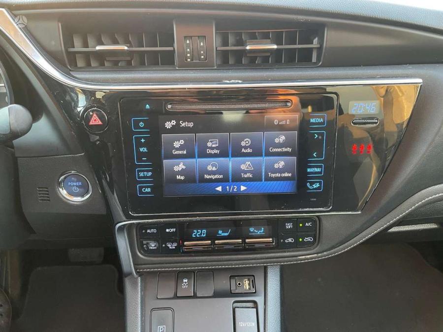 Pelēks Toyota Auris 2015 Viļņa, ar dzinēja tilpumu 1.80 L un nobraukumu 286 tūkst. km par 11500 €, foto 8 vietnē AUTOMOTO.COM.LV