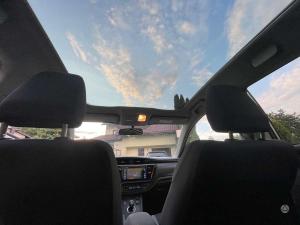 Pelēks Toyota Auris 2015 Viļņa, ar dzinēja tilpumu 1.80 L un nobraukumu 286 tūkst. km par 11500 €, foto 12 vietnē AUTOMOTO.COM.LV