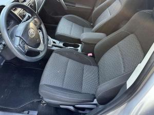 Grey Toyota Auris 2015 in Ukmerge, with an engine capacity of 1.80 L and mileage of 234 thousand km for 8250 €, photo 9 on AUTOMOTO.COM.LV
