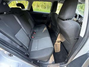 Grey Toyota Auris 2015 in Ukmerge, with an engine capacity of 1.80 L and mileage of 234 thousand km for 8250 €, photo 11 on AUTOMOTO.COM.LV