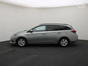 Grey Toyota Auris 2016 in Vilnius, with an engine capacity of 1.80 L and mileage of 181 thousand km for 11599 €, photo 6 on AUTOMOTO.COM.LV