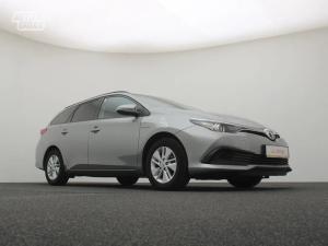 Grey Toyota Auris 2016 in Vilnius, with an engine capacity of 1.80 L and mileage of 181 thousand km for 11599 €, photo 11 on AUTOMOTO.COM.LV