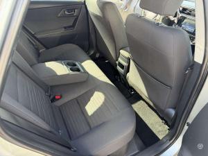 Grey Toyota Auris 2016 in Kaunas, with an engine capacity of 1.80 L and mileage of 270 thousand km for 7890 €, photo 8 on AUTOMOTO.COM.LV