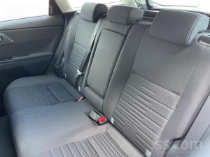 Grey Toyota Auris 2016 in Riga, with an engine capacity of 1.80 L and mileage of 135 thousand km for 12990 €, photo 20 on AUTOMOTO.COM.LV
