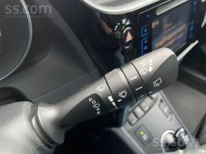 Grey Toyota Auris 2016 in Riga, with an engine capacity of 1.80 L and mileage of 135 thousand km for 12990 €, photo 25 on AUTOMOTO.COM.LV