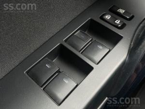 Grey Toyota Auris 2016 in Riga, with an engine capacity of 1.80 L and mileage of 135 thousand km for 12990 €, photo 27 on AUTOMOTO.COM.LV