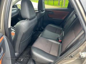 Pelēks Toyota Auris 2016 Pērnava, ar dzinēja tilpumu 1.80 L un nobraukumu 160 tūkst. km par 12999 €, foto 14 vietnē AUTOMOTO.COM.LV