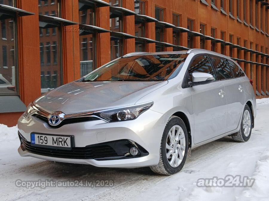 Pelēks Toyota Auris 2017 Tartu, ar dzinēja tilpumu 1.60 L un nobraukumu 165 tūkst. km par 9700 €, foto 1 vietnē AUTOMOTO.COM.LV