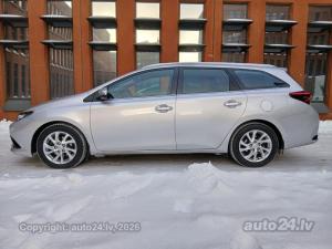 Pelēks Toyota Auris 2017 Tartu, ar dzinēja tilpumu 1.60 L un nobraukumu 165 tūkst. km par 9700 €, foto 8 vietnē AUTOMOTO.COM.LV