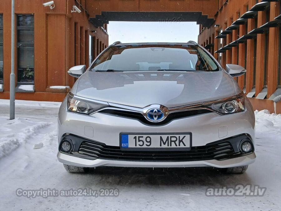 Pelēks Toyota Auris 2017 Tartu, ar dzinēja tilpumu 1.60 L un nobraukumu 165 tūkst. km par 9700 €, foto 23 vietnē AUTOMOTO.COM.LV