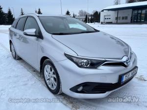 Pelēks Toyota Auris 2017 Paide, ar dzinēja tilpumu 1.60 L un nobraukumu 166 tūkst. km par 8990 €, foto 6 vietnē AUTOMOTO.COM.LV