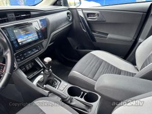 Pelēks Toyota Auris 2017 Paide, ar dzinēja tilpumu 1.60 L un nobraukumu 166 tūkst. km par 8990 €, foto 11 vietnē AUTOMOTO.COM.LV
