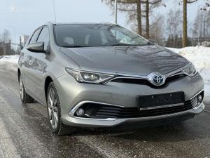 Pelēks Toyota Auris 2017 Panevēža, ar dzinēja tilpumu 1.80 L un nobraukumu 102 tūkst. km par 11900 €, foto 7 vietnē AUTOMOTO.COM.LV