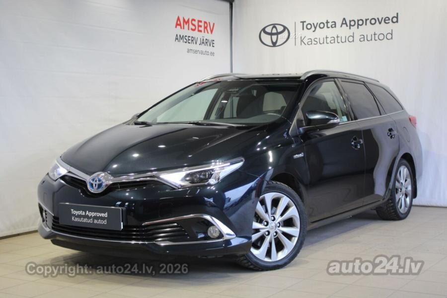 Pelēks Toyota Auris 2017 Tallina, ar dzinēja tilpumu 1.80 L un nobraukumu 138 tūkst. km par 13490 €, foto 1 vietnē AUTOMOTO.COM.LV