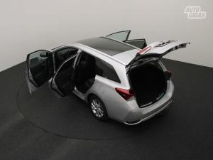 Grey Toyota Auris 2017 in Vilnius, with an engine capacity of 1.80 L and mileage of 202 thousand km for 12399 €, photo 13 on AUTOMOTO.COM.LV