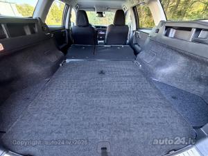 Pelēks Toyota Auris 2017 Tallina, ar dzinēja tilpumu 1.60 L un nobraukumu 112 tūkst. km par 11000 €, foto 18 vietnē AUTOMOTO.COM.LV