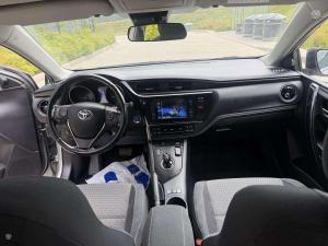 Grey Toyota Auris 2017 in Vilnius, with an engine capacity of 1.80 L and mileage of 128 thousand km for 14250 €, photo 23 on AUTOMOTO.COM.LV