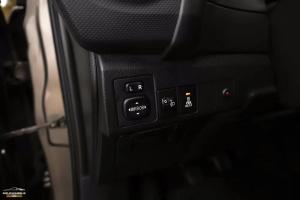 Pelēks Toyota Auris 2017 Jelgava, ar dzinēja tilpumu 1.40 L un nobraukumu 219 tūkst. km par 7400 €, foto 11 vietnē AUTOMOTO.COM.LV